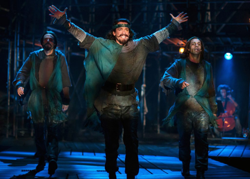 Chicago Theater Review: TUG OF WAR: FOREIGN FIRE (Chicago Shakespeare ...