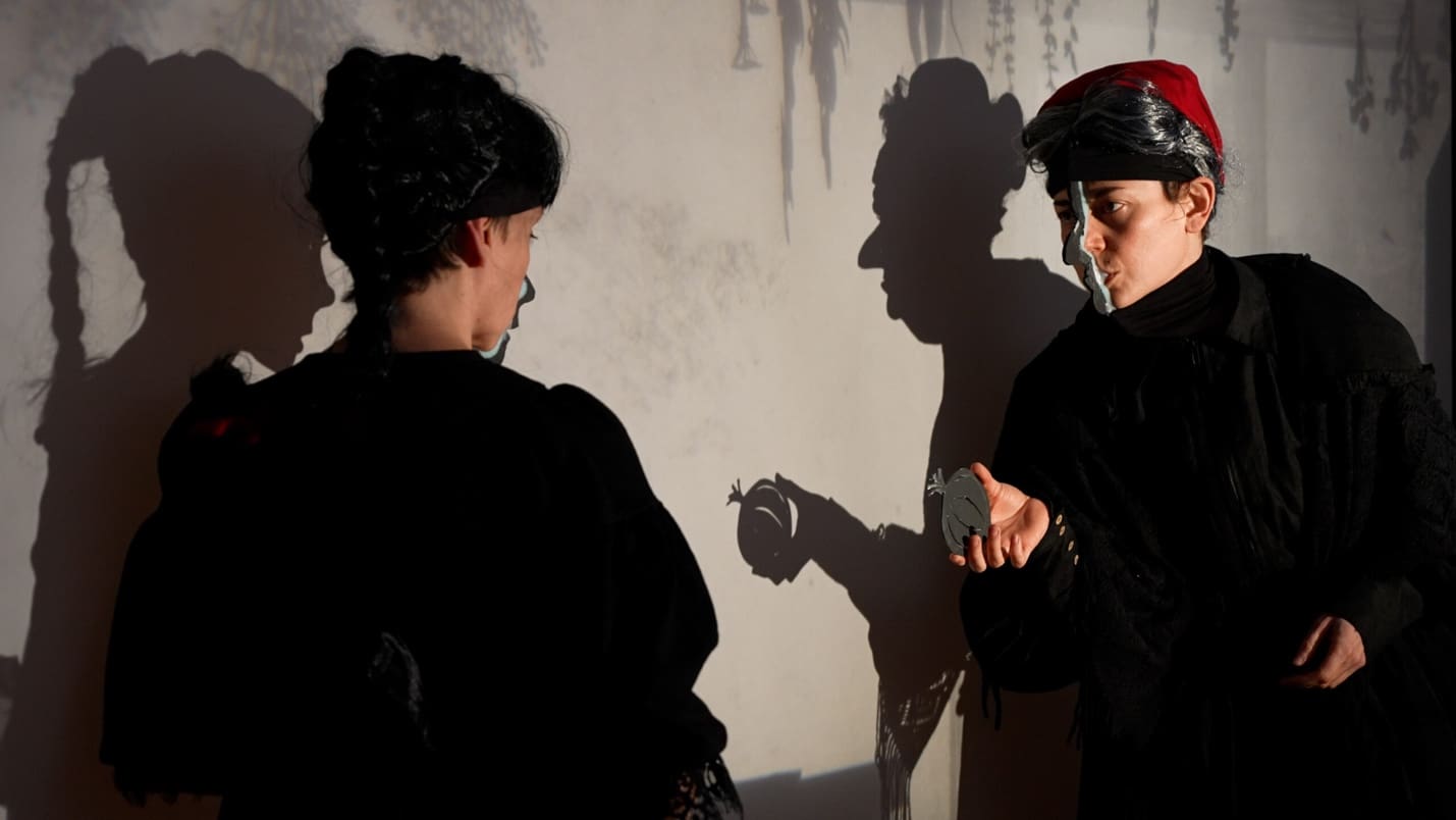 Theater Review: THE 4TH WITCH (Manual Cinema) - Stage and Cinema