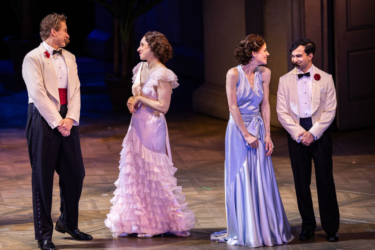 Chicago Opera Review: COSÌ FAN TUTTE (Lyric Opera) - Stage and Cinema