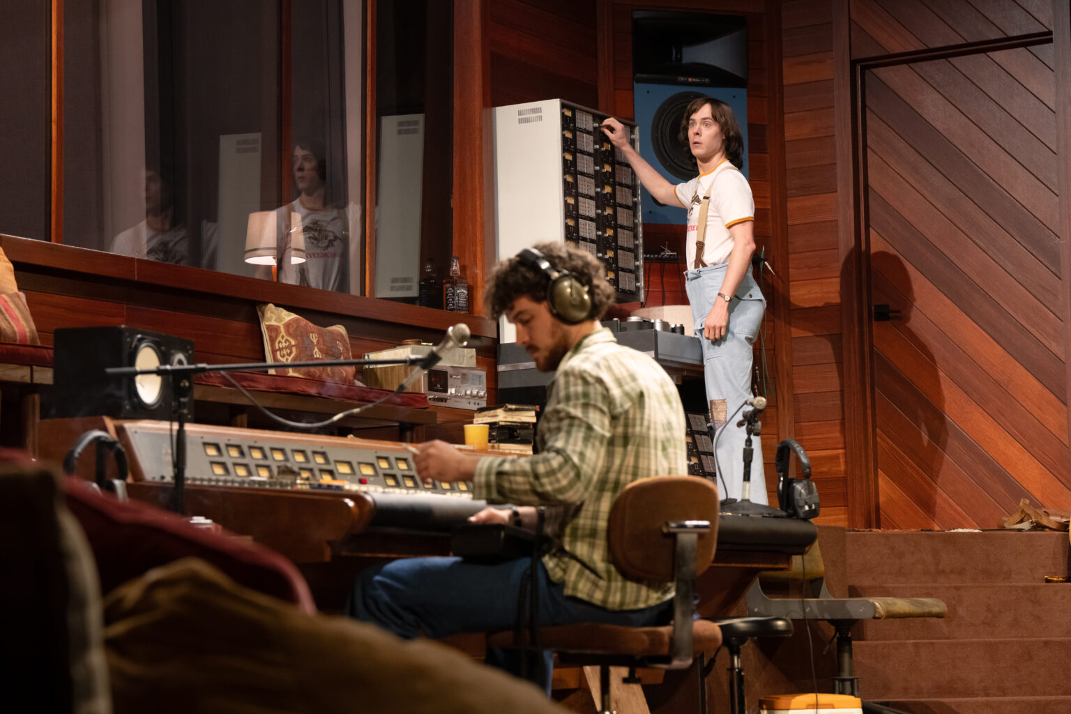 Theater Review: STEREOPHONIC (National Tour, CIBC Theatre Chicago ...
